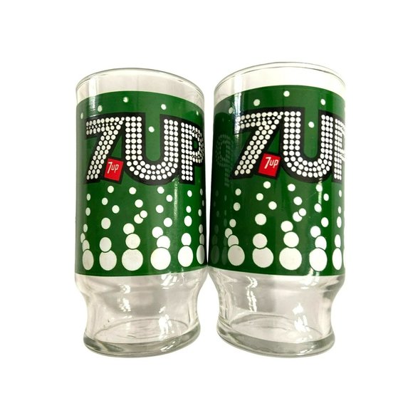7 Up | Dining | 7up Drinking Glasses Pedestal Bottom 54 Tall Vintage ...